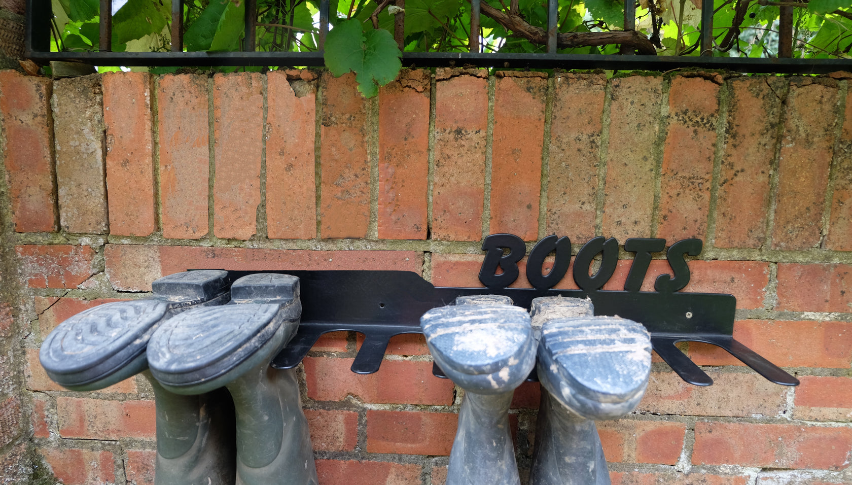 Land Rover Defender 90 Boot Rack – The Profiles Range