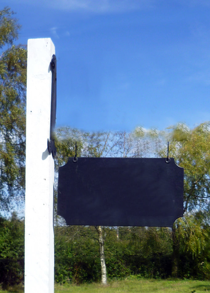 No Motif Hanging Signs | The Profiles Range